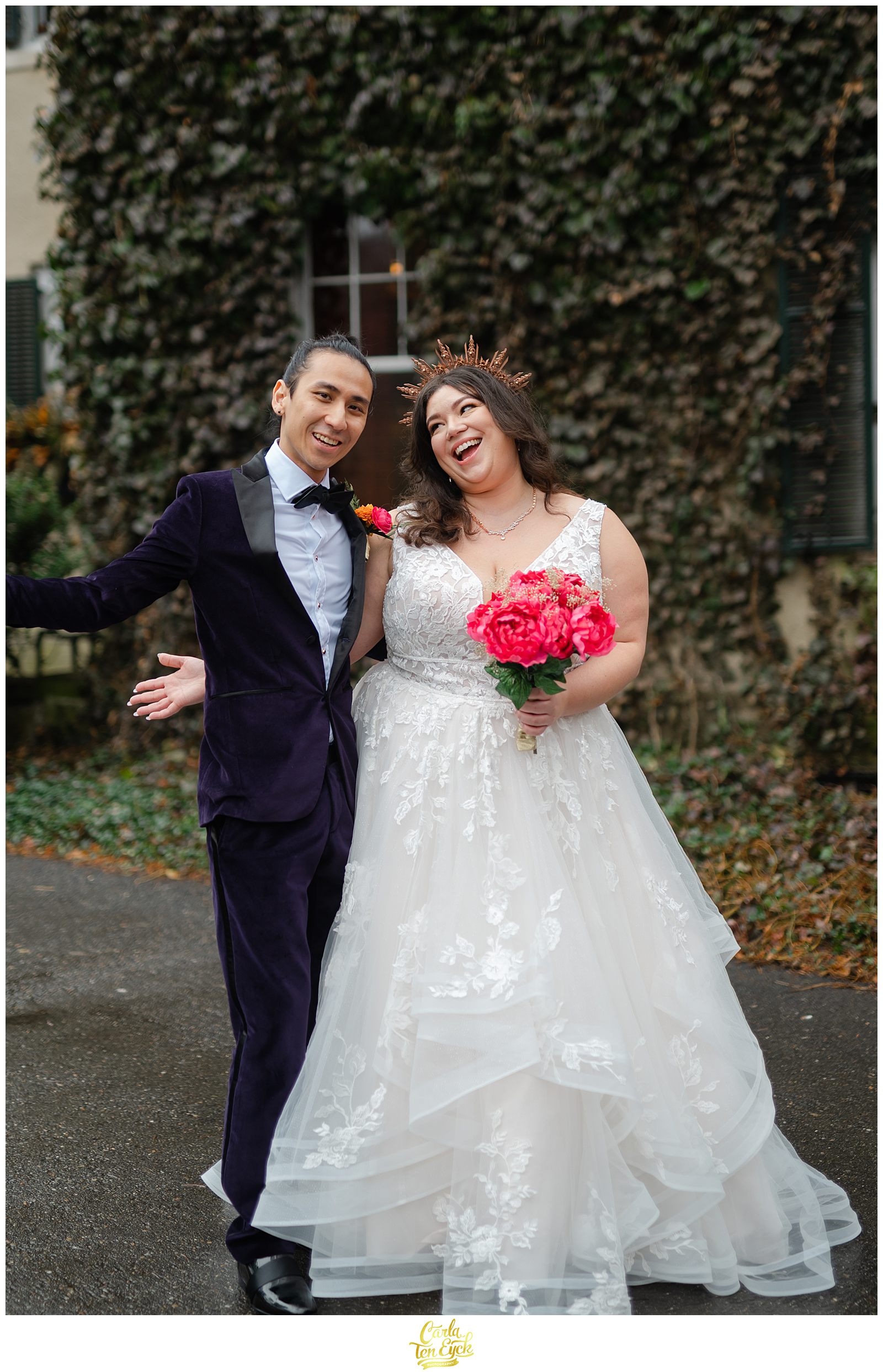 Colorful Lord Thompson Manor Wedding - Carla Ten Eyck